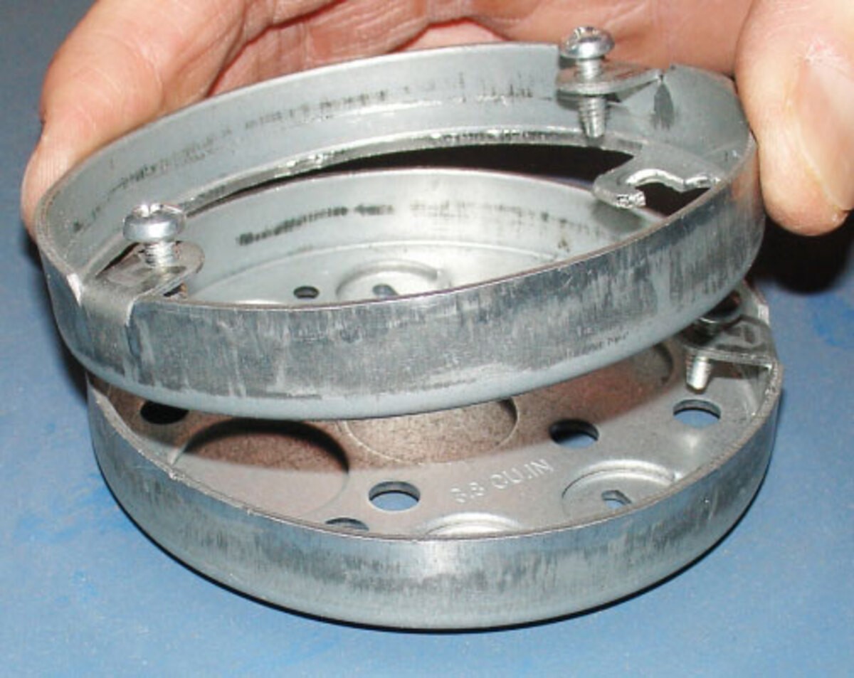 Garvin Southwire 4 Inch Round Pan Box Extension Ring 1/2 Inch Deep (57111) Garvin Southwire 4 Inch Round Pan Box Extension Ring 1/2 Inch Deep (57111)